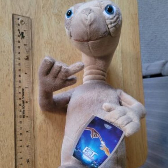 Toys | Et Extra Terrestrial Et 12 Plush Toy Factory Universal Studios ...